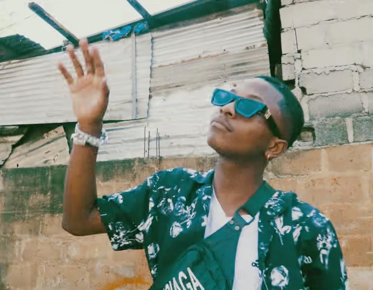 Le rappeur ivoirien Lesky dévoile un premier album avec Jok’air, Le ...